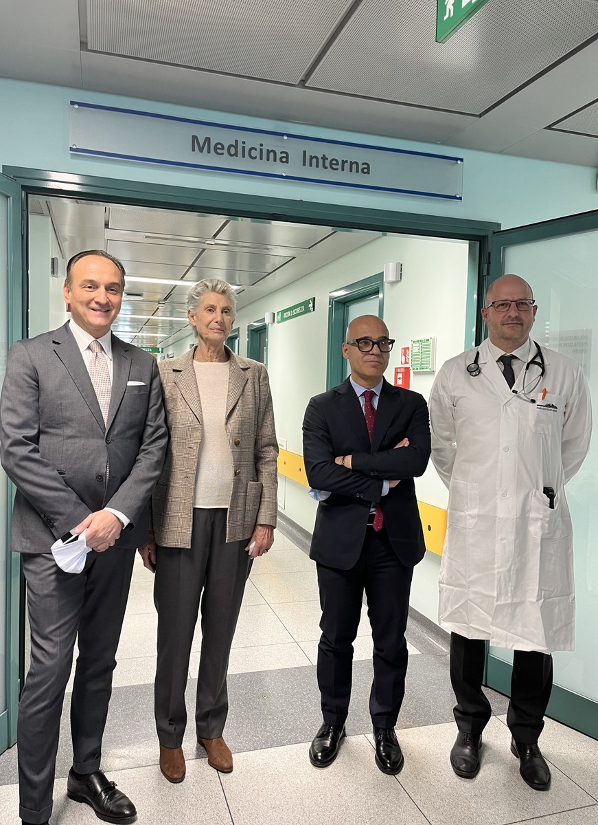 Cirio inaugura il reparto di Medicina Interna dell’Istituto di Candiolo ...