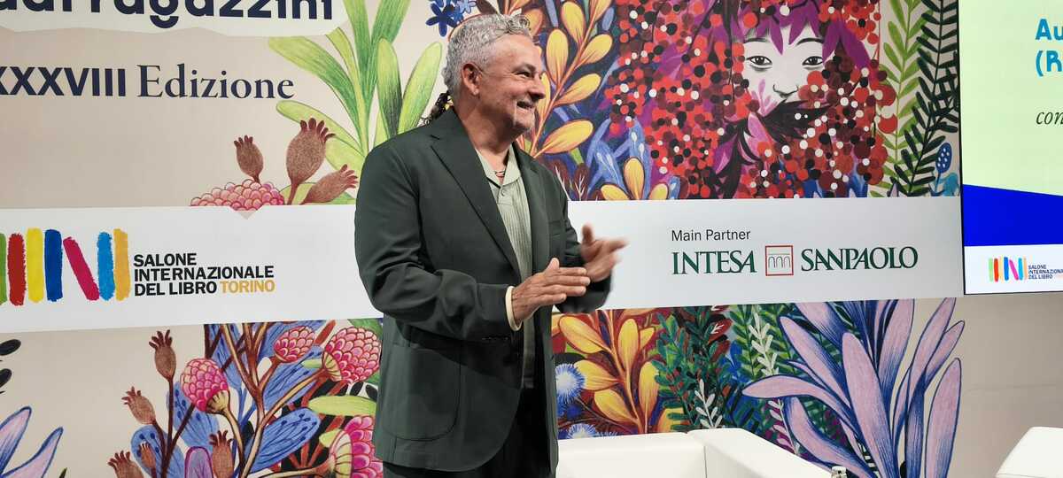Il Salone del Libro impazzisce per Roberto Baggio: "Stupito da questa ...