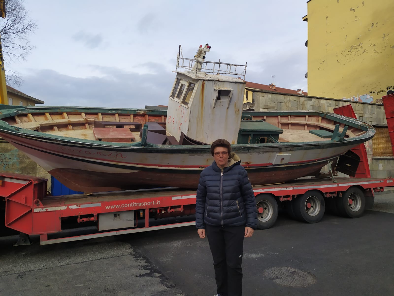 La barca "Speranza", simbolo di tutti i migranti, da Lampedusa a Torino ...
