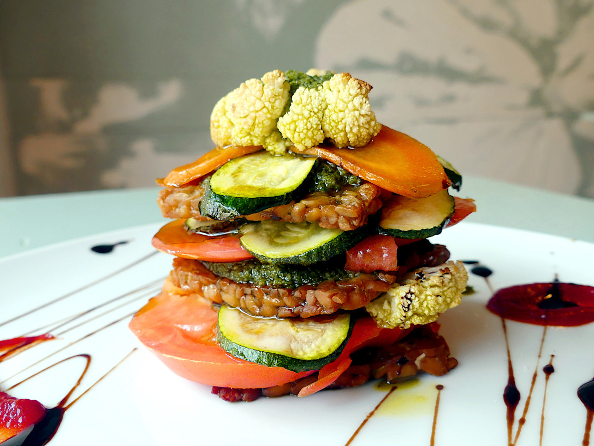 Daniela Zaccuri: la maestra della cucina bio al ristorante Mezzaluna ...