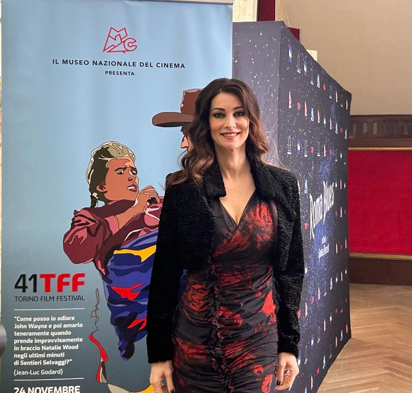 Manuela Arcuri al 41TFF per il corto Domina: “Diventerà un ...