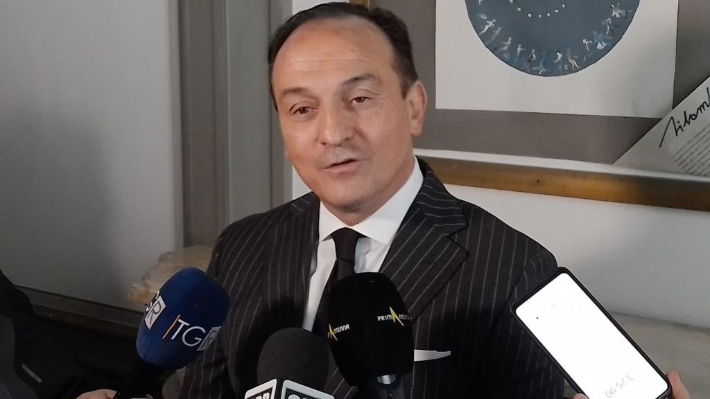 Mirafiori a rischio? Cirio replica a Tavares: "Gli incentivi ci sono ...