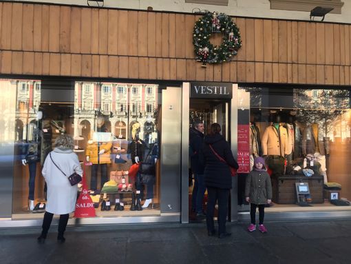 Saldi, il conto alla rovescia ora è verso le offerte speciali: a Torino ...