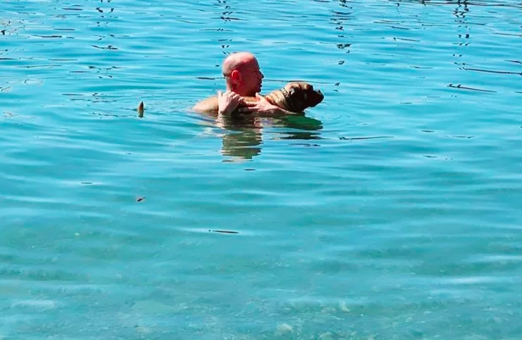 Da una discarica in Sardegna alla ricerca di persone disperse in ...